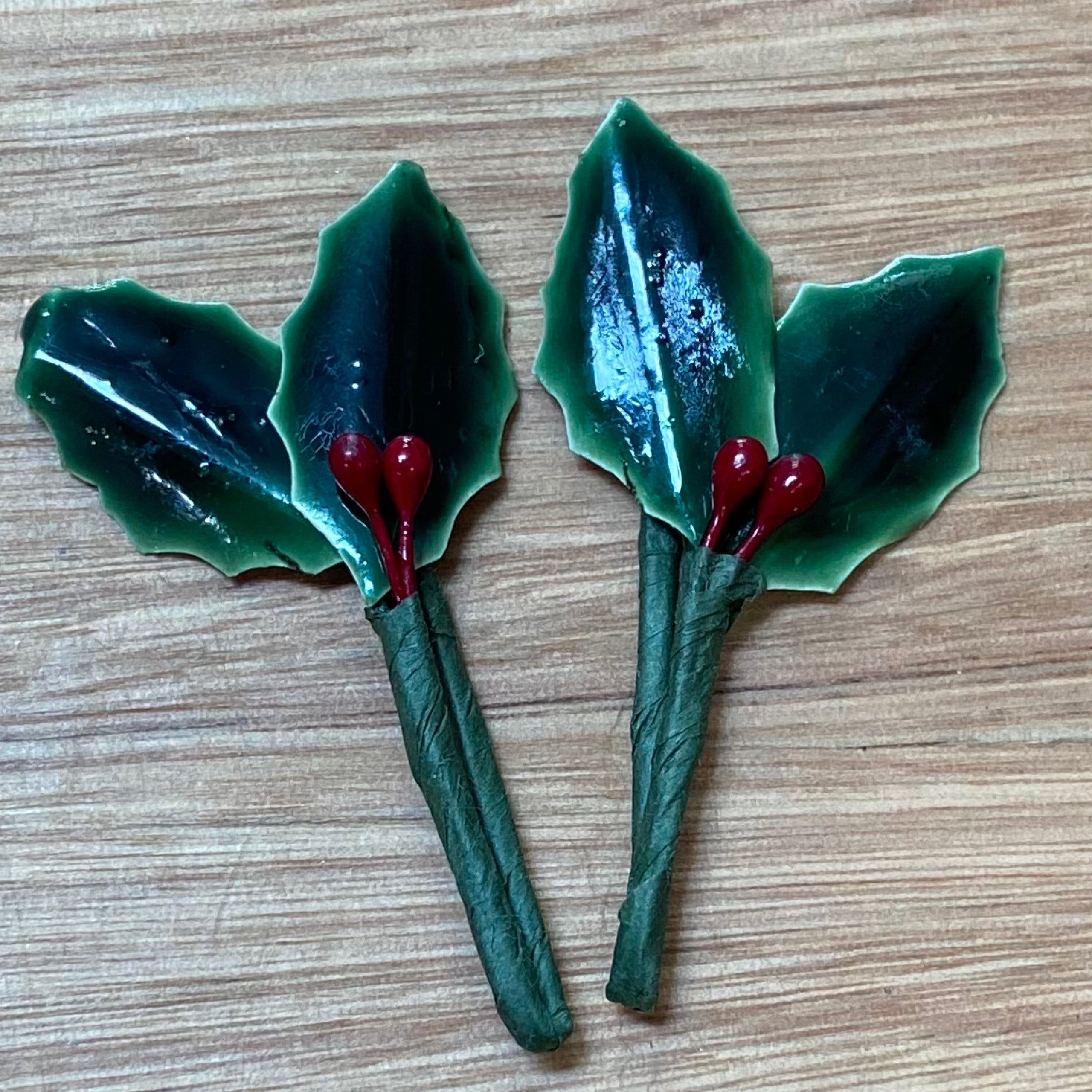 Mini Holly Leaves Pick Pack of 2 | Gippsland Cake Co.